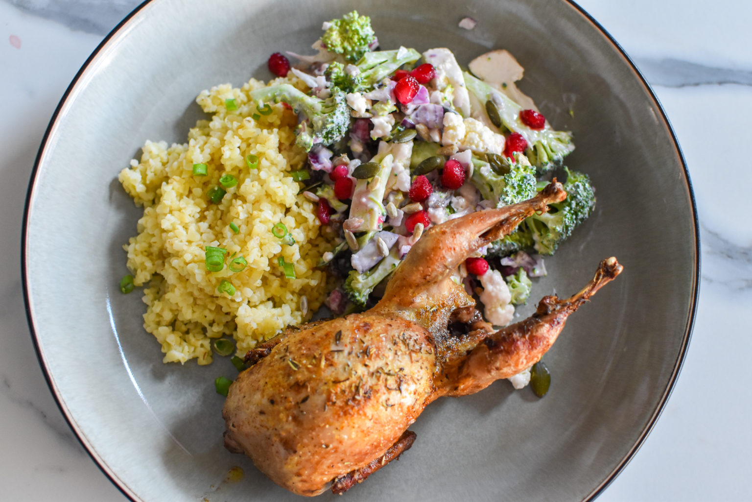 Kwartel met salade van broccoli en bloemkool – Kris Kookt