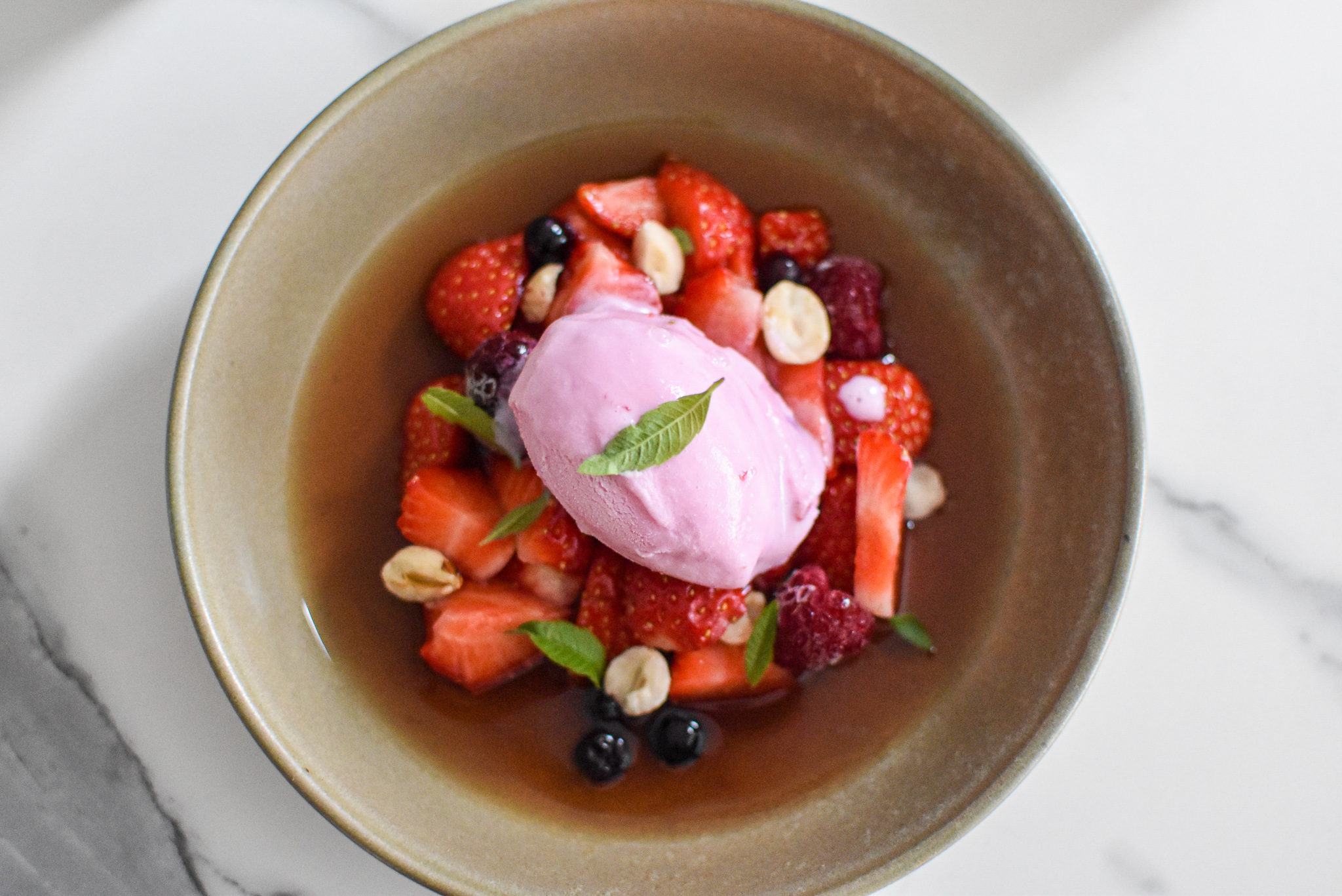 Snelle desserts met ijs – Chocolade – Babelutte – Vanille – Cuberdon ...