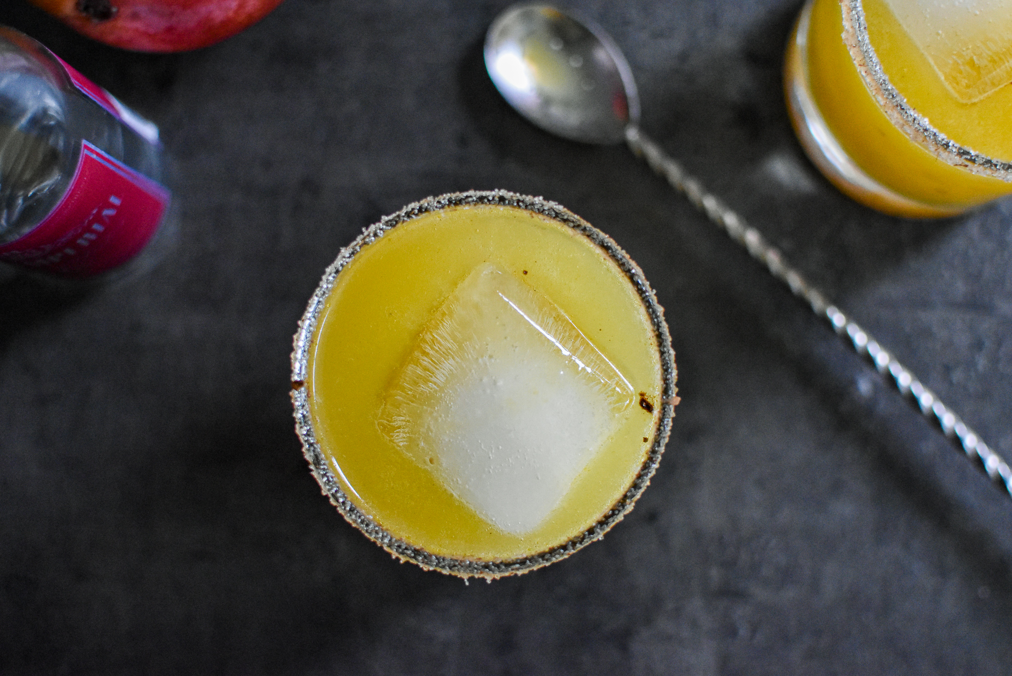 Spicy mango mocktail met sambal en tonic – Kris Kookt