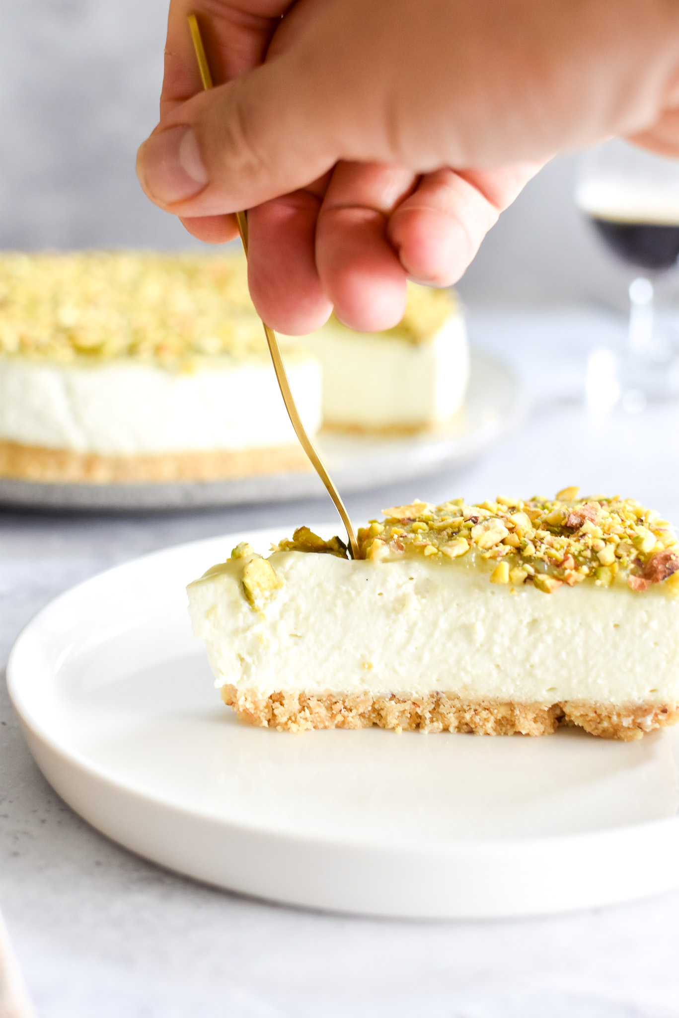 Cheesecake met pistache en witte chocolade – Kris Kookt