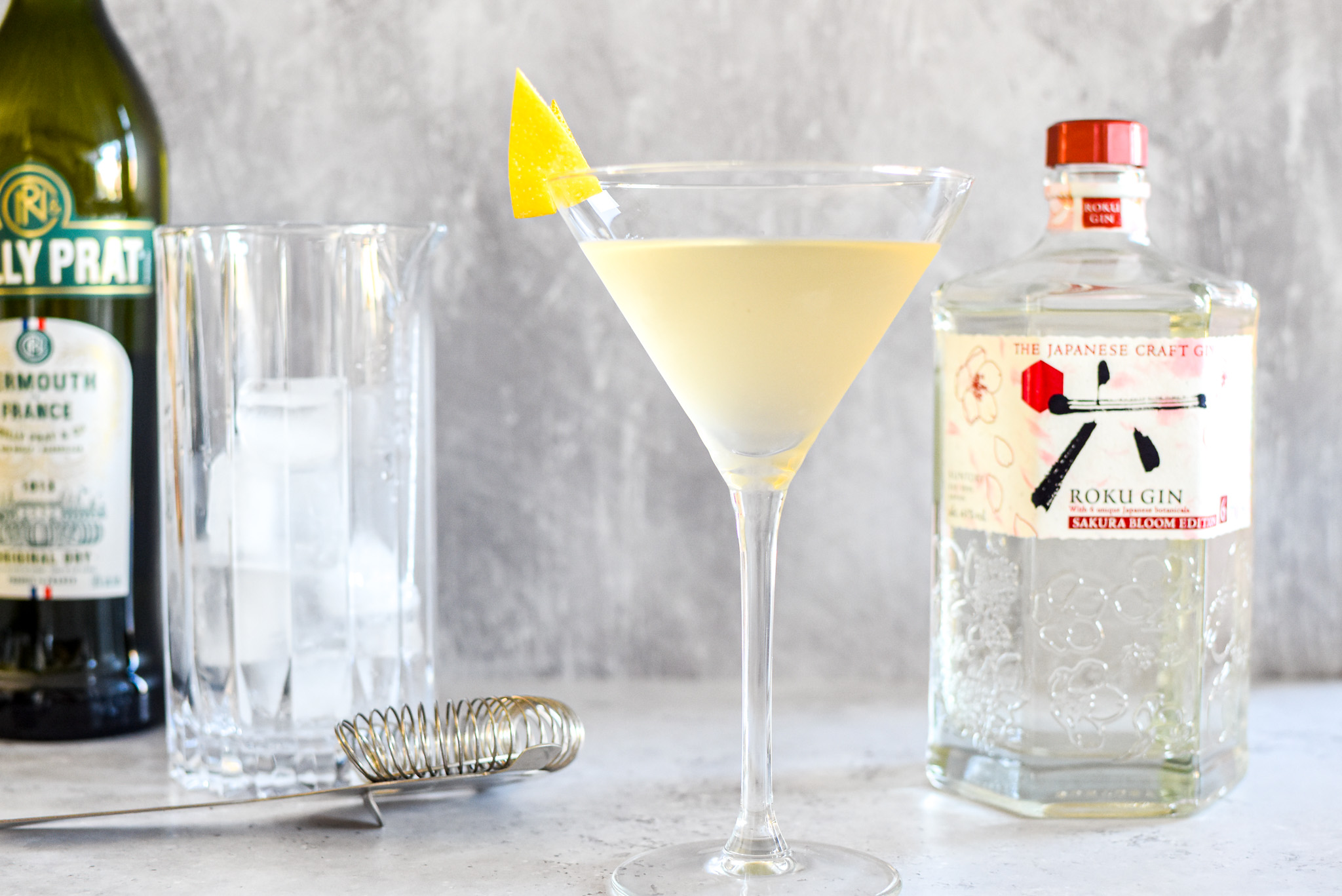 Ontdek de magie van Roku Gin Sakura Bloom in drie unieke cocktails ...